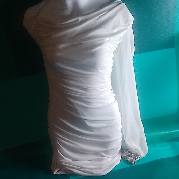 City Triangles | Dresses | City Triangles White Asymmetrical Bodycon ...